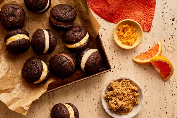 Chocolate whoopie pies store